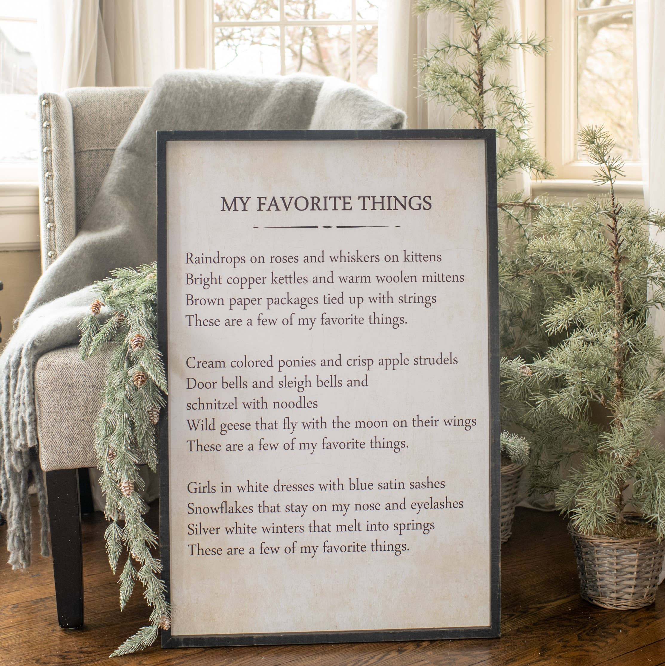 MY FAVORITE THINGS SIGN – Narrow Nook